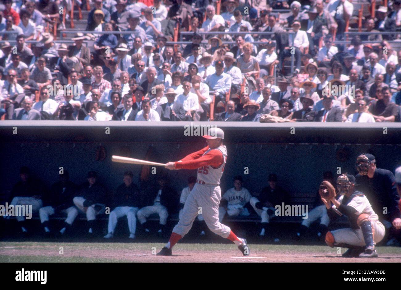 1961 cincinnati reds baseball game hi-res stock photography and images ...
