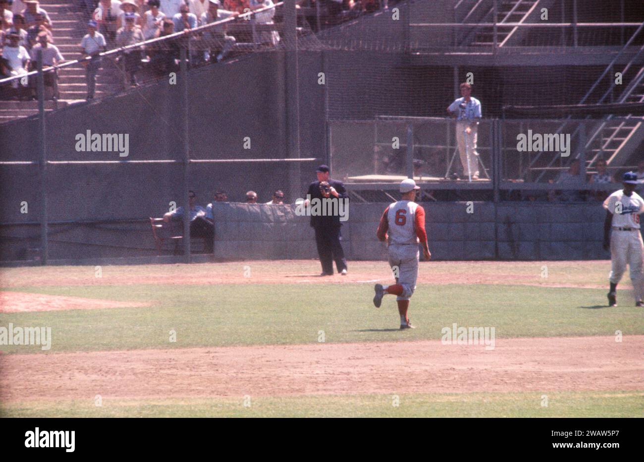 LOS ANGELES, CA - JULY 9: Johnny Edwards #6 of the Cincinnati Reds runs ...