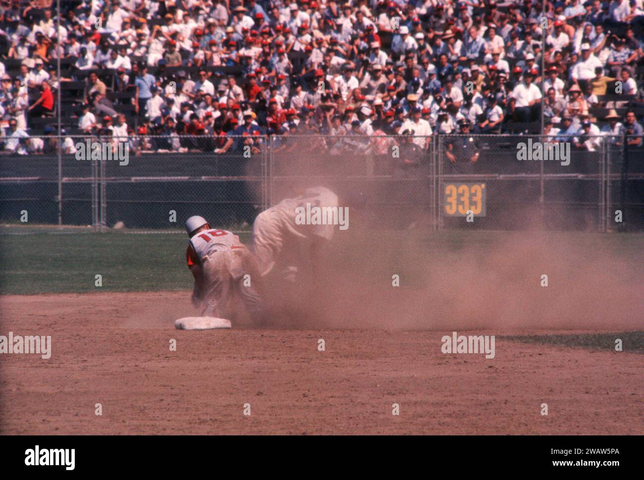 LOS ANGELES, CA - JULY 9: Gordy Coleman #18 of the Cincinnati Reds is ...