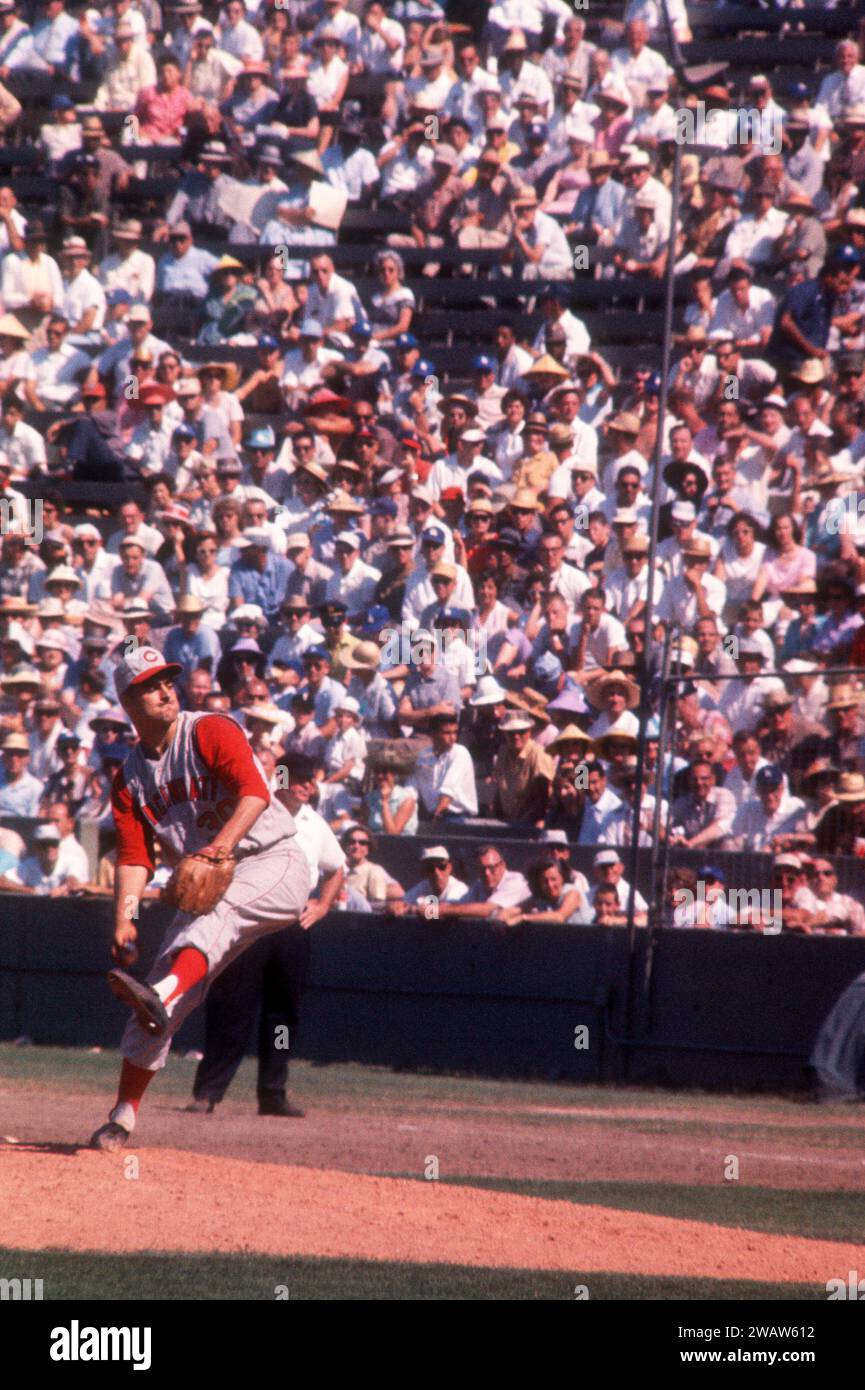 LOS ANGELES, CA - JULY 9: Pitcher Joey Jay #30 of the Cincinnati Reds ...