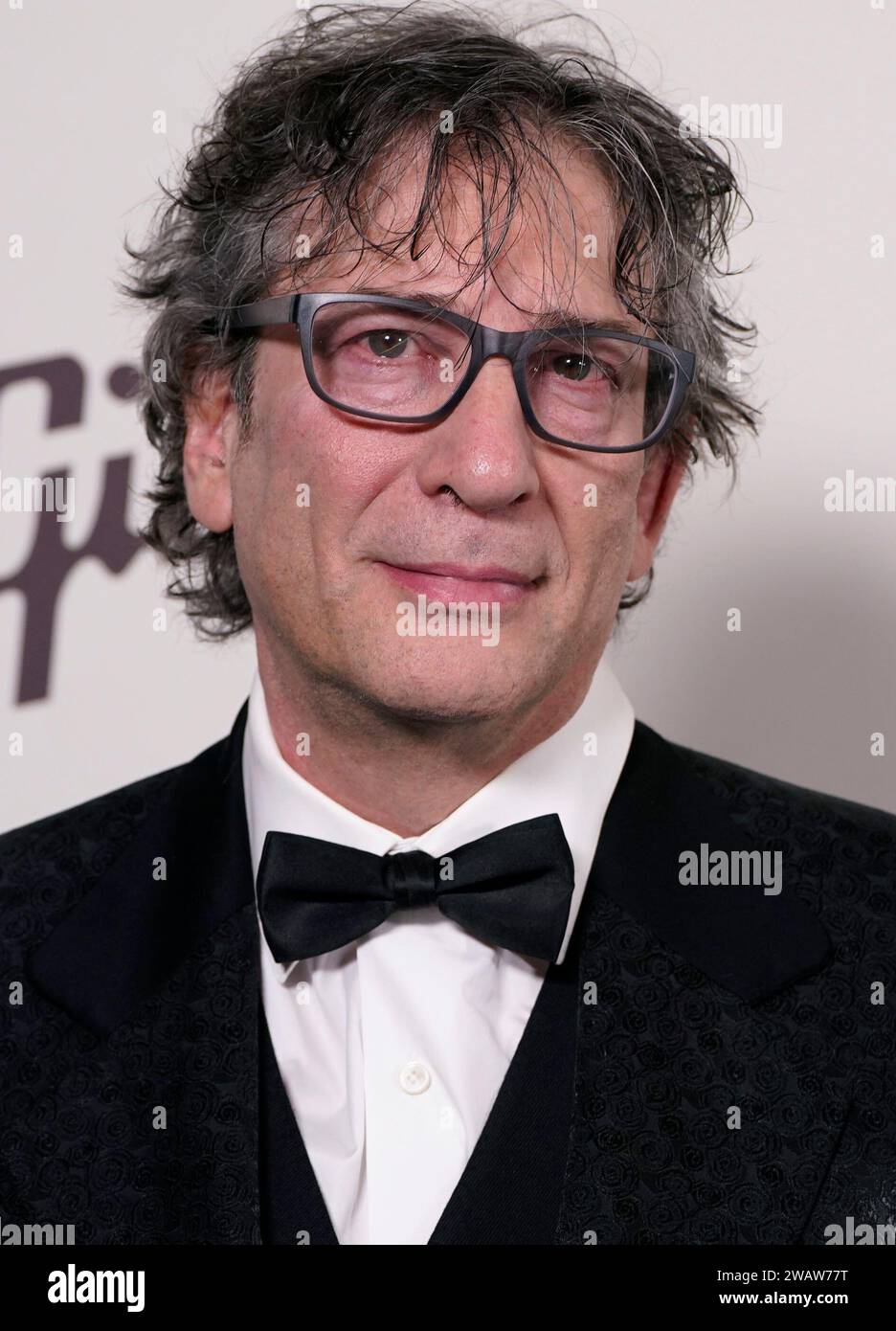 Neil Gaiman arrives at the Art of Elysium Heaven Gala on Saturday, Jan ...