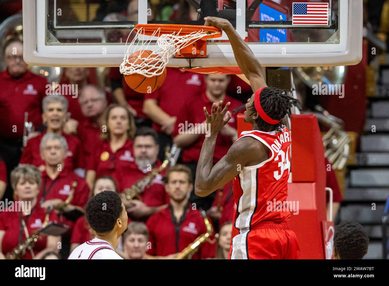 Ohio State center Felix Okpara (34) dunks during the second half of the ...