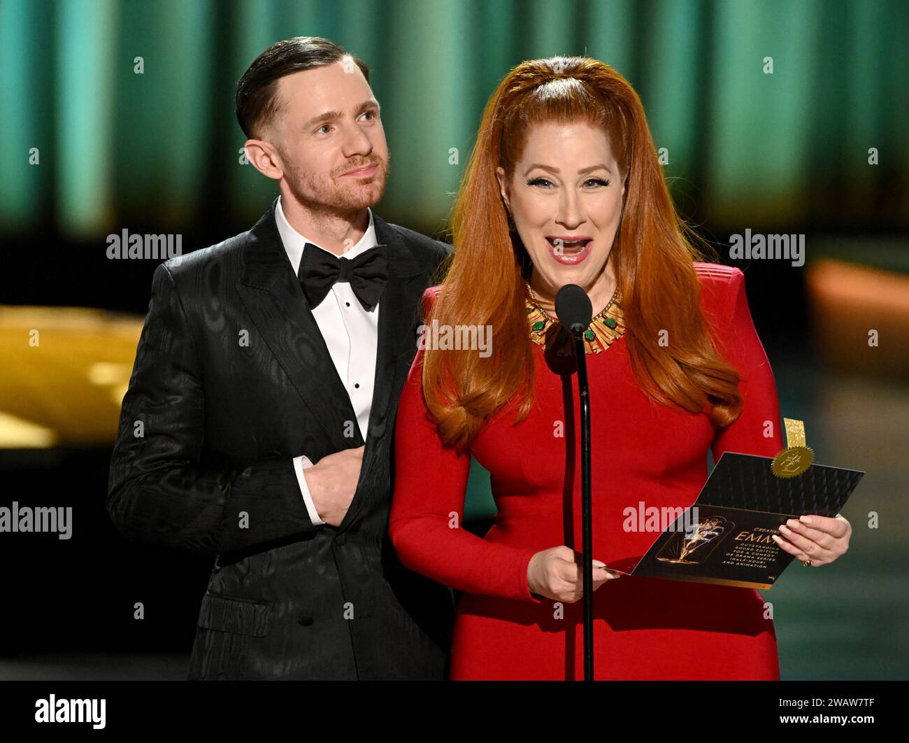 Chris Perfetti and Lisa Ann Walter present the Emmy for outstanding ...