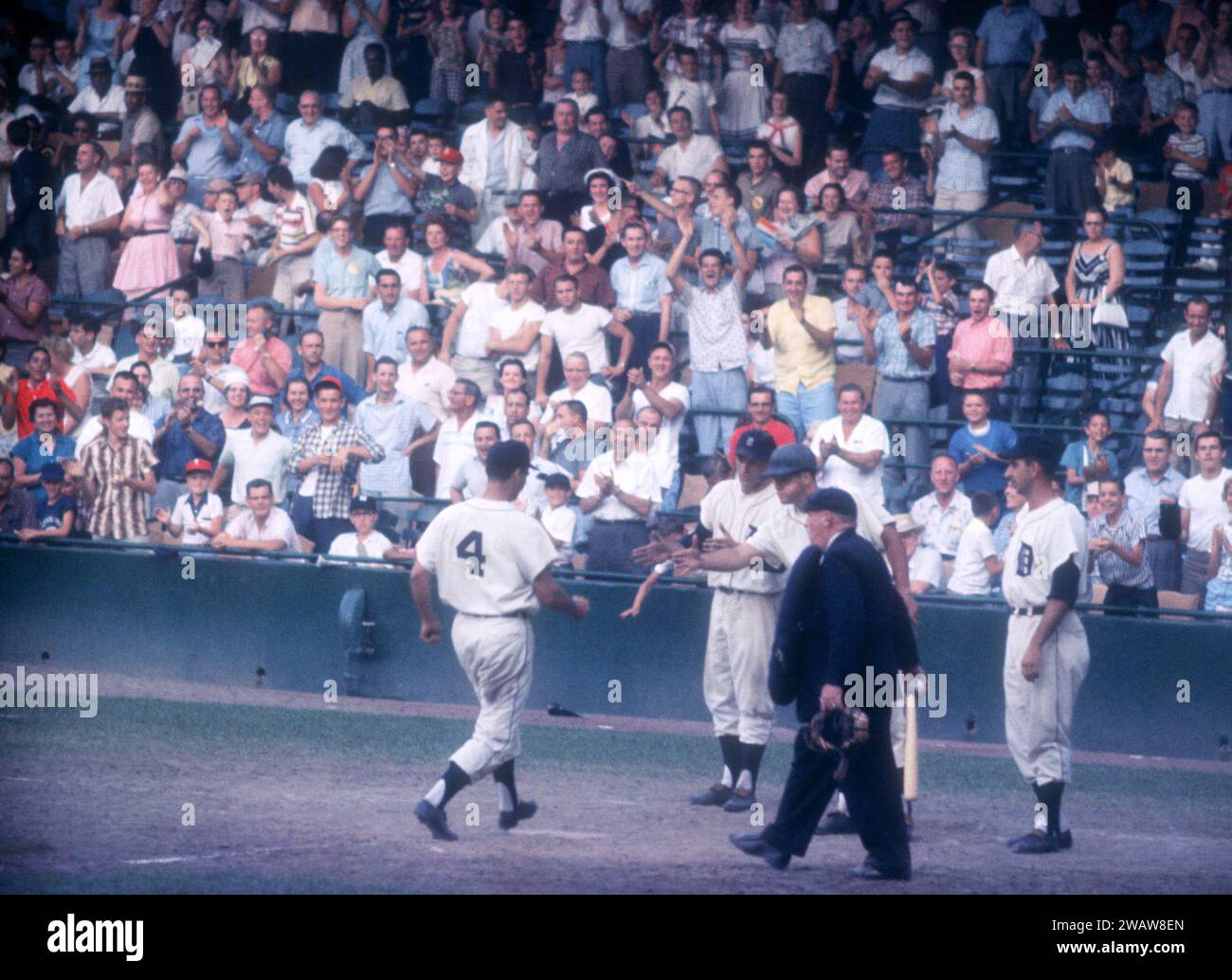 DETROIT, MI - JULY 4: Charlie Maxwell #4 of the Detroit Tigers is ...