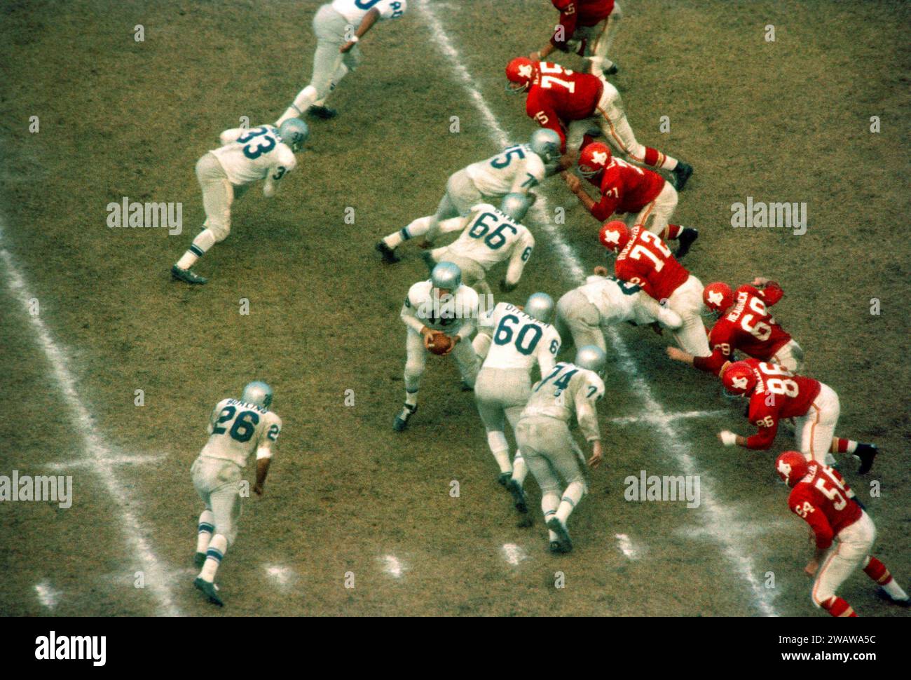 DALLAS, TX - NOVEMBER 12: Quarterback Johnny Green #18 of the Buffalo ...