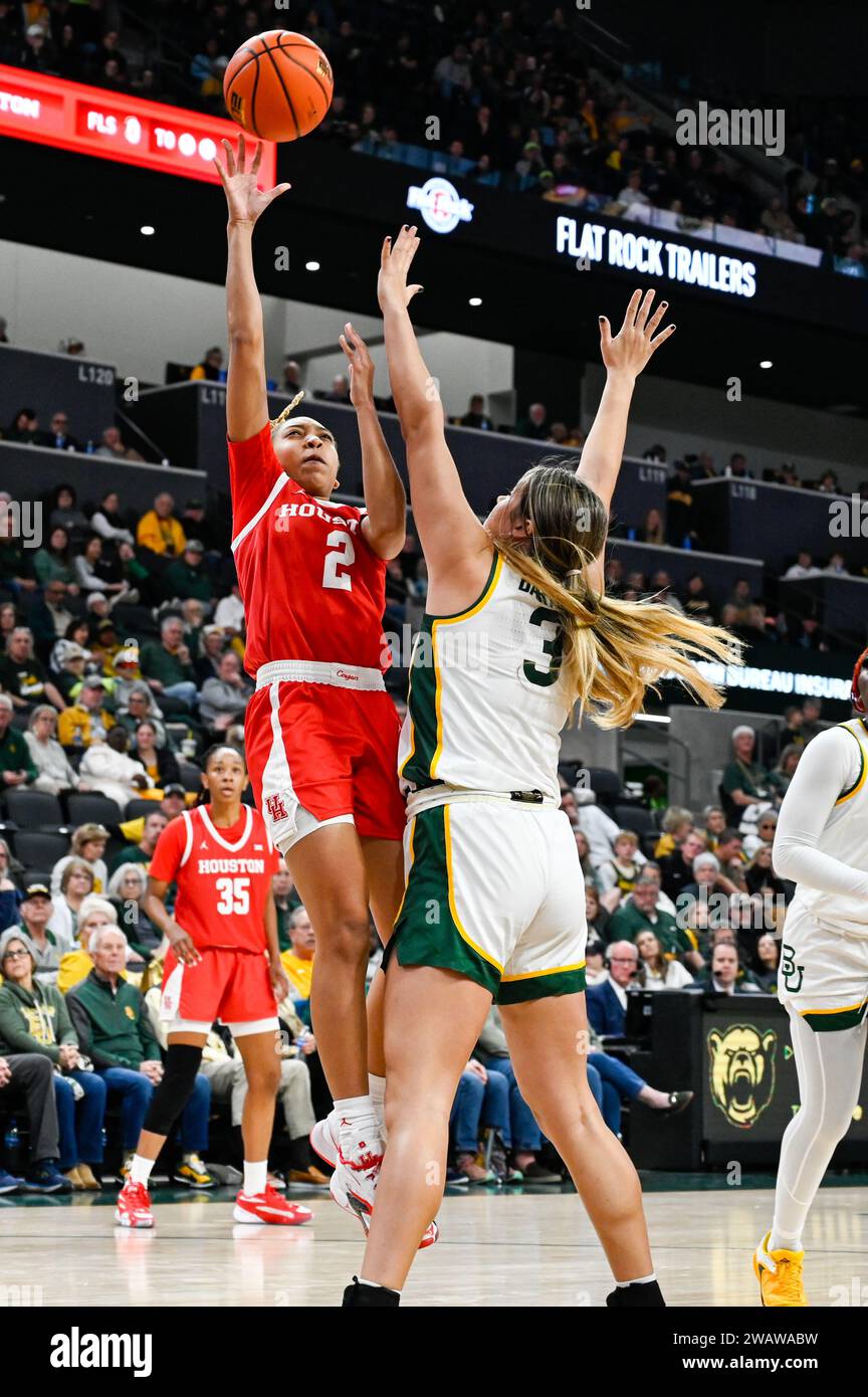 Waco, Texas, USA. 6th Jan, 2024. Houston Cougars guard Kierra Merchant ...