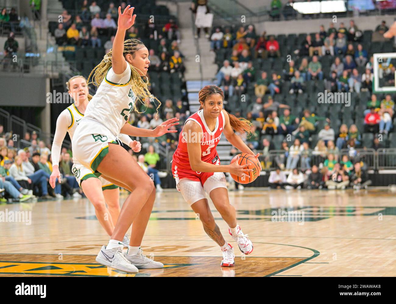 Waco, Texas, USA. 6th Jan, 2024. Houston Cougars guard N'Yah Boyd (5 ...