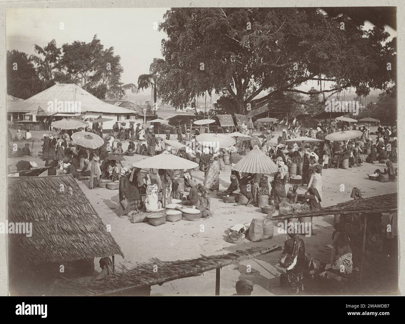 Bukitringgi Market, 1891 - 1912 photograph Bukittinggi (Possibly) paper ...