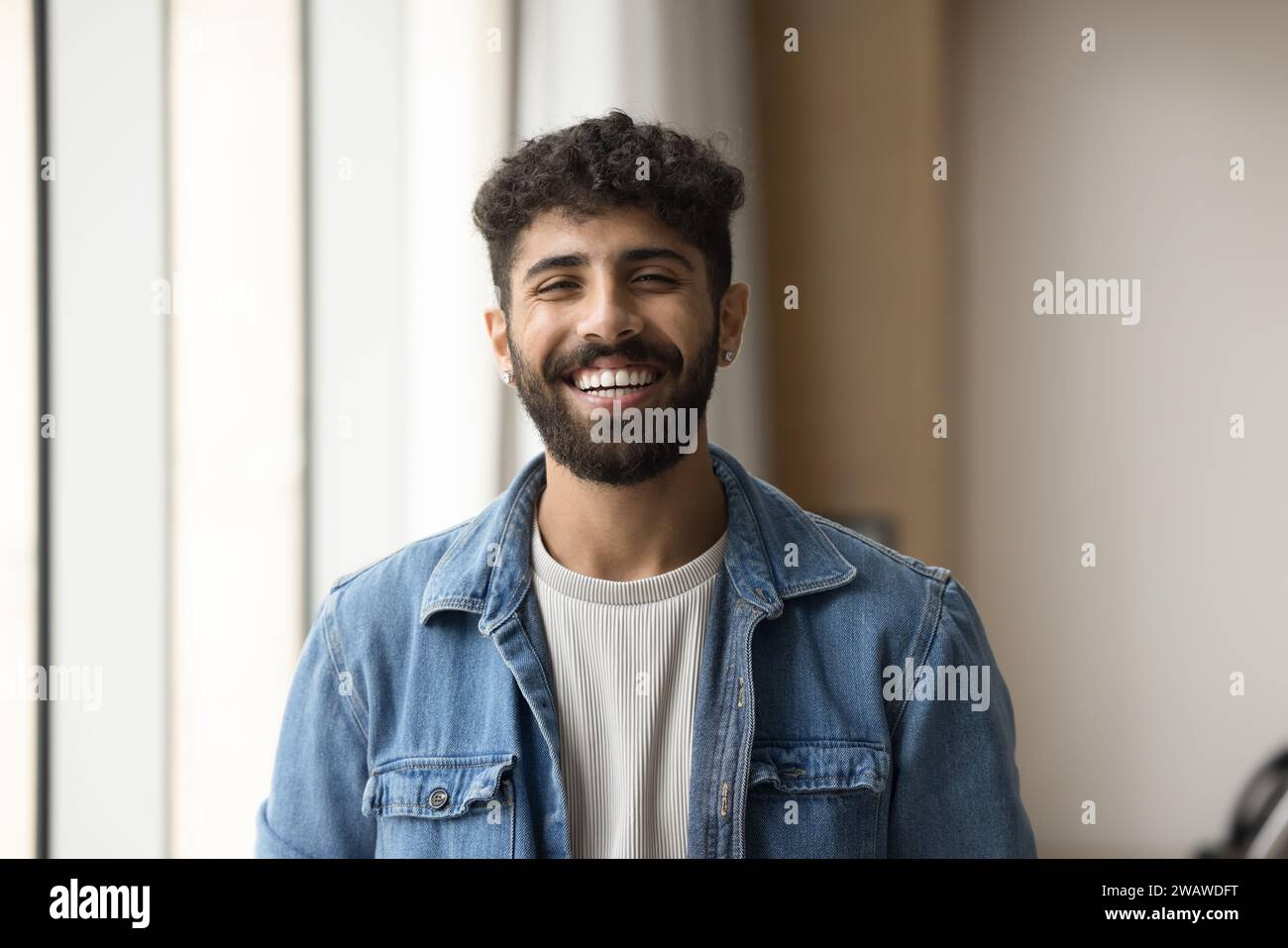 Handsome millennial arab man hi-res stock photography and images - Alamy