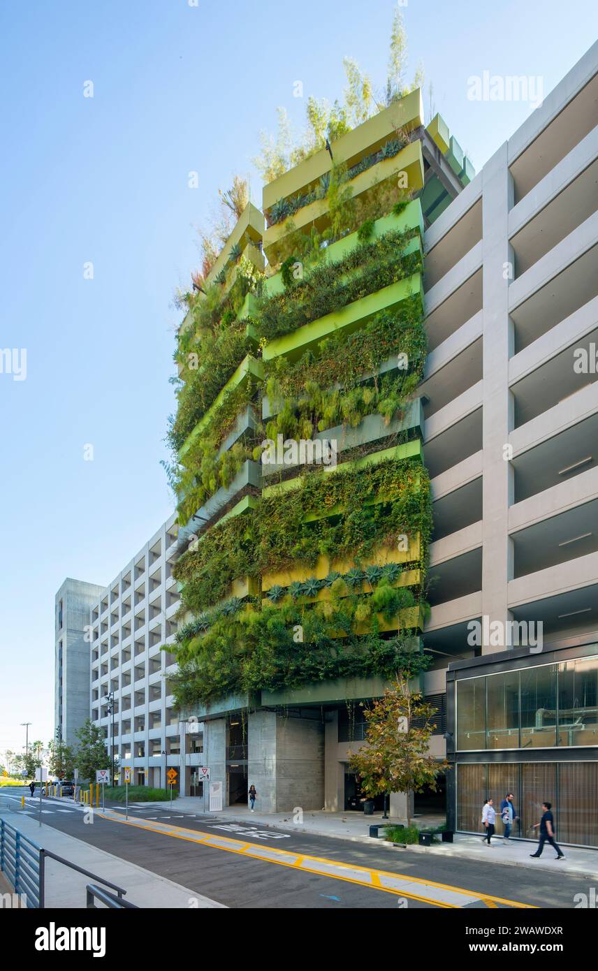 Adaptive reuse dtla hi-res stock photography and images - Alamy