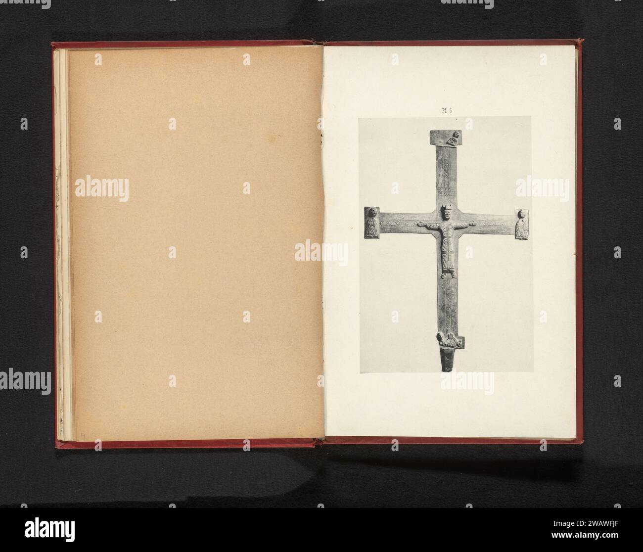 Altarcross hi-res stock photography and images - Alamy