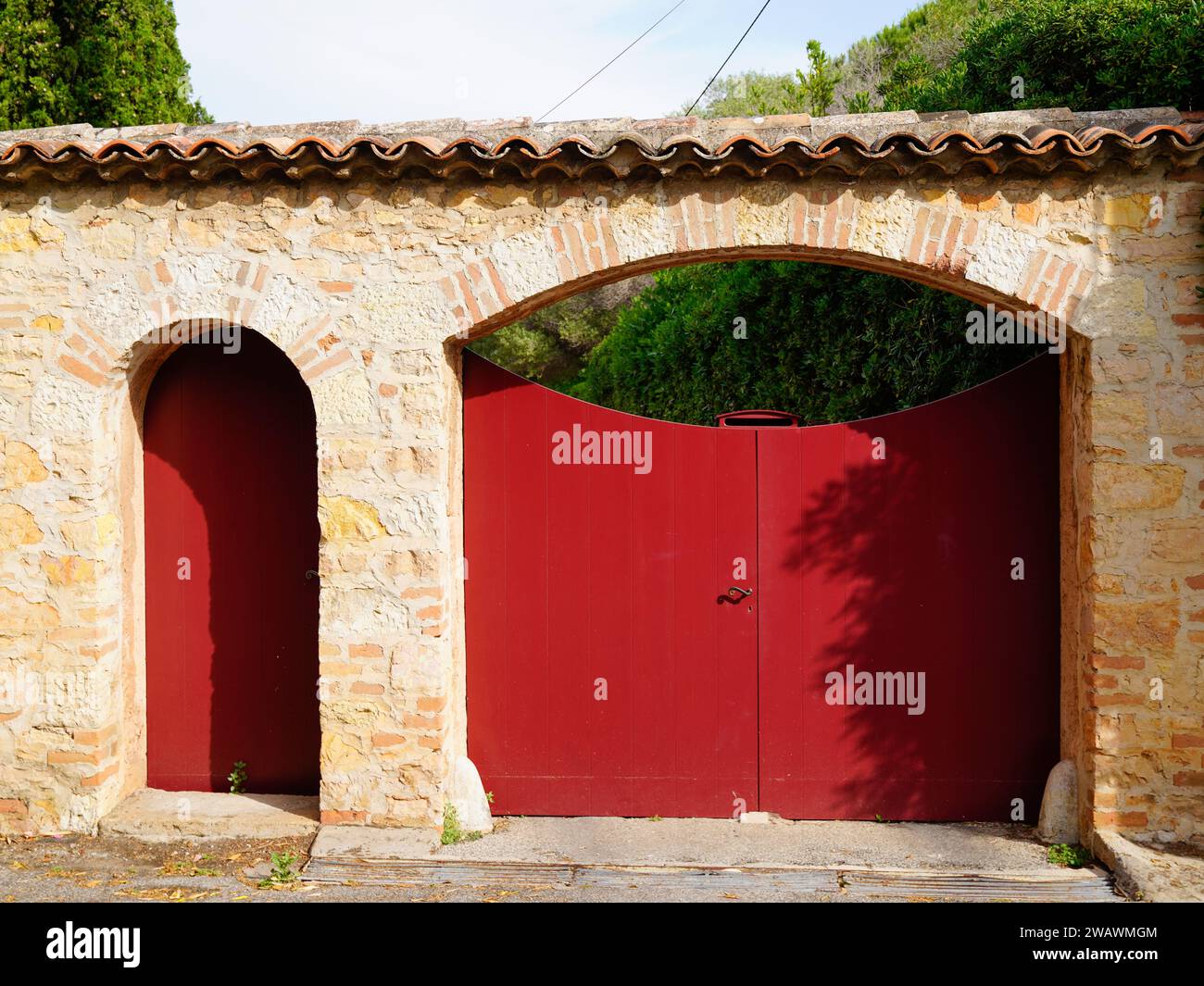 Portal red ancient home wooden aluminum gate of vintage arch garden ...