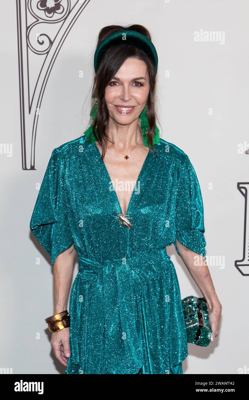 Finola Hughes 2024