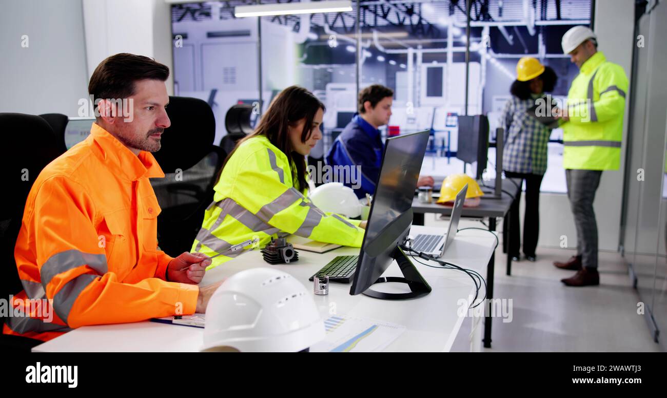 Engineer Operators Using Scada System At Industrial Plant Stock Photo ...