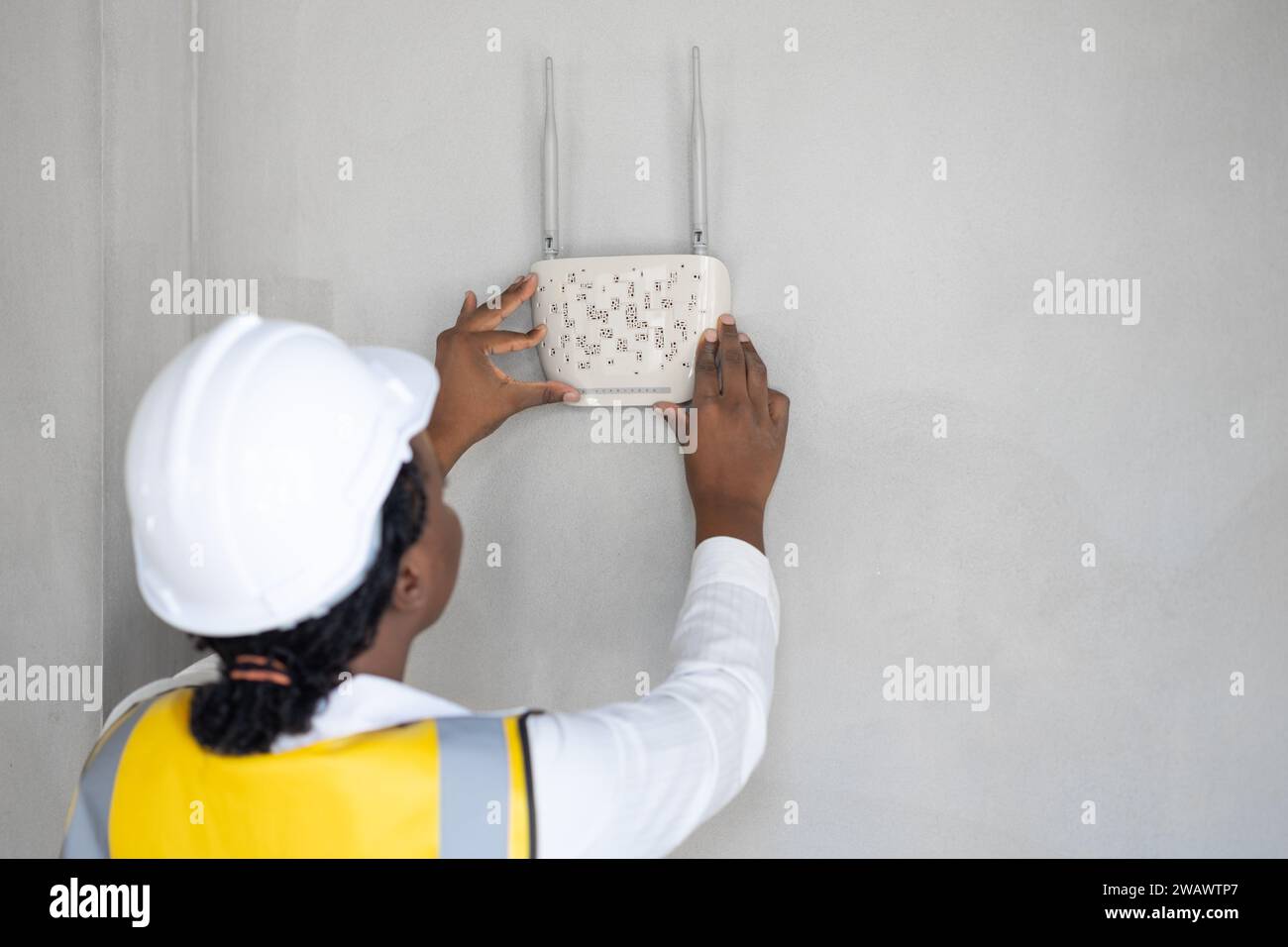 Professional network engineer installation indoor room home networking ... Professional network engineer installation indoor room home networking ...