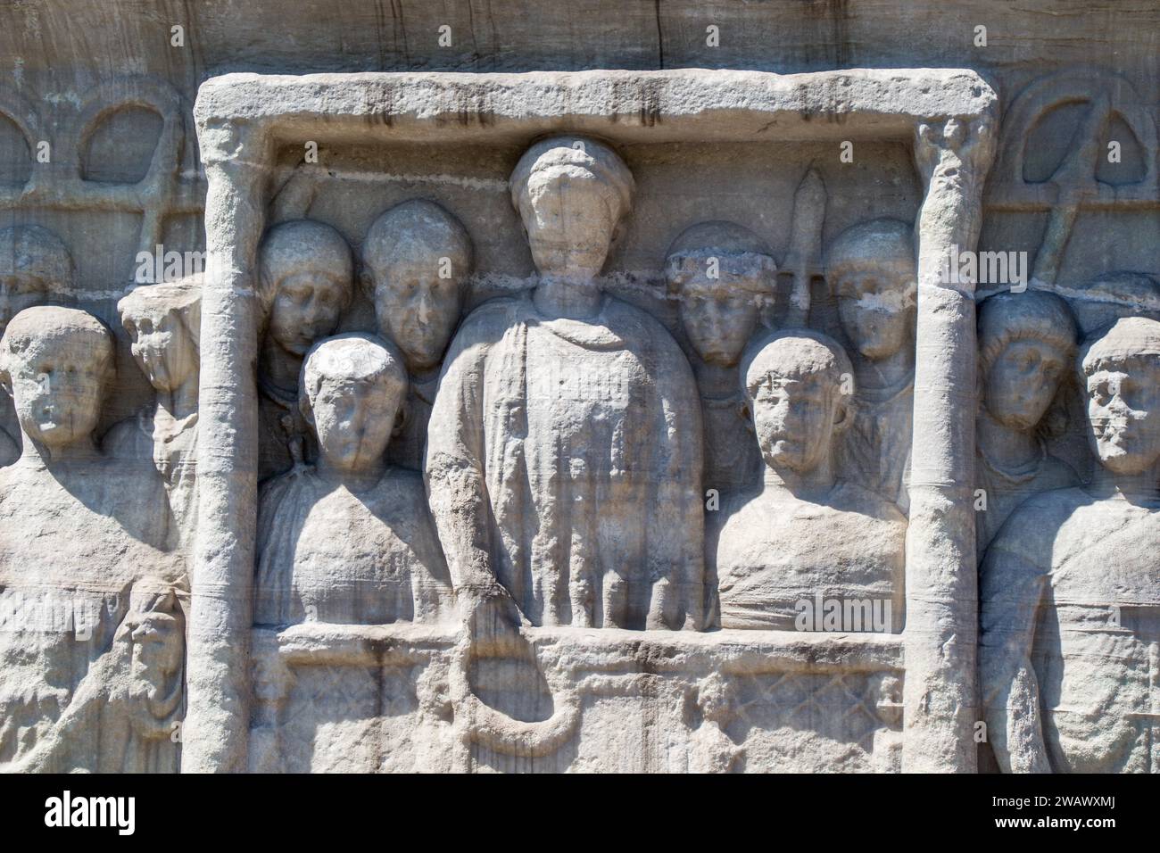 Obelisk close up hi-res stock photography and images - Alamy