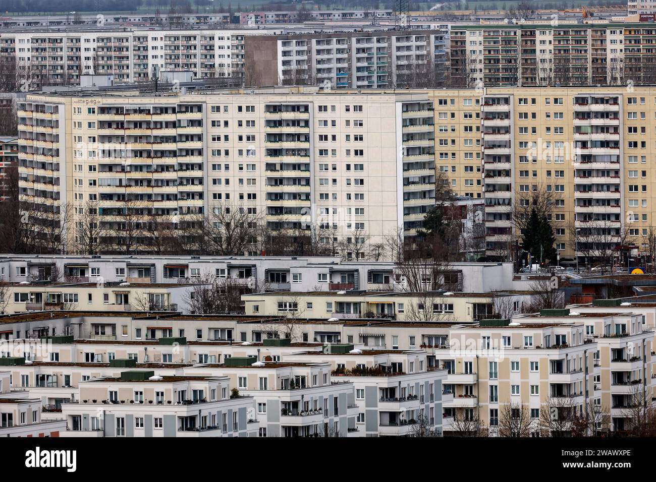 Prefabricated buildings in berlin hi-res stock photography and images ...