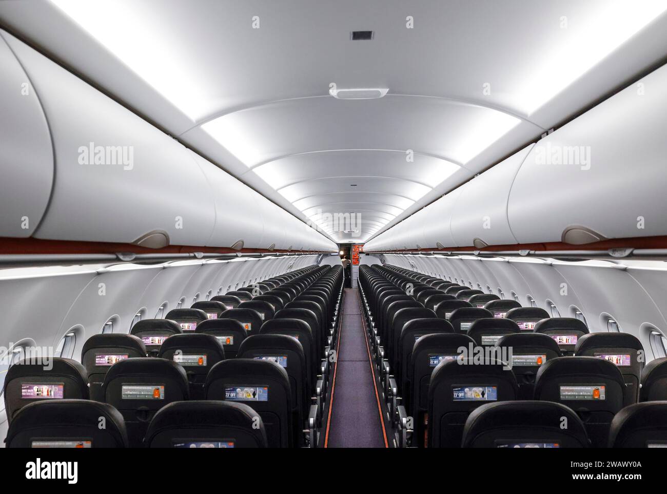 Airbus a320 neo interior hi-res stock photography and images - Alamy