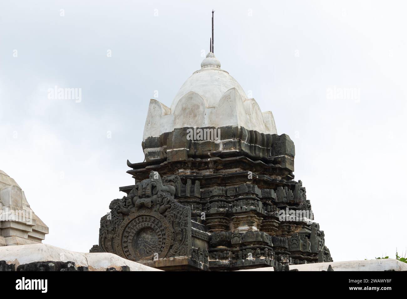 Beautiful Kalasha of Sri Tarakeshwara Temple, 11th Century Lord Shiva ...
