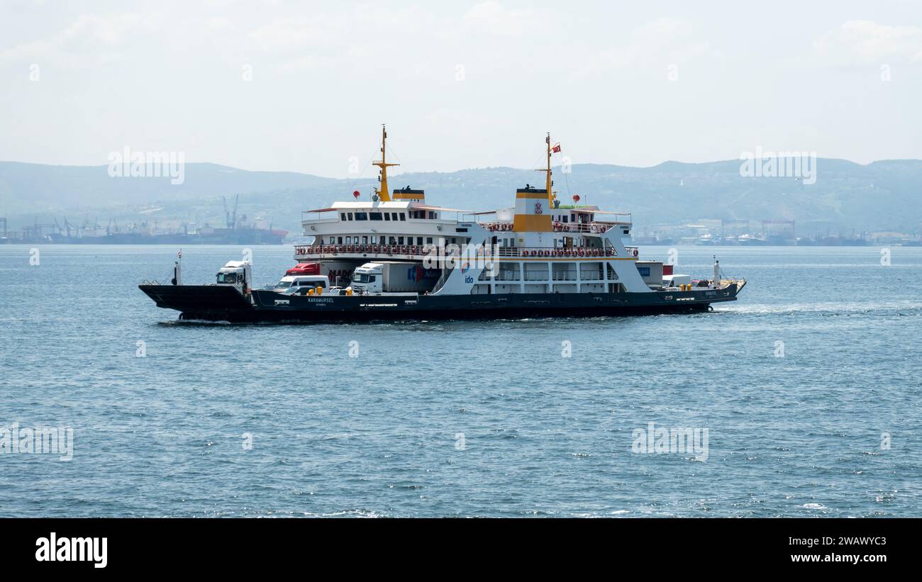 Shipping tolls hi-res stock photography and images - Alamy