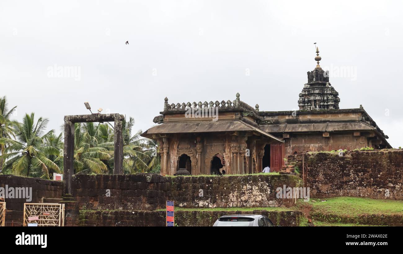 Beautiful View of Carvings and Ancient Shri Aghoreshwara Swamy Temple ...