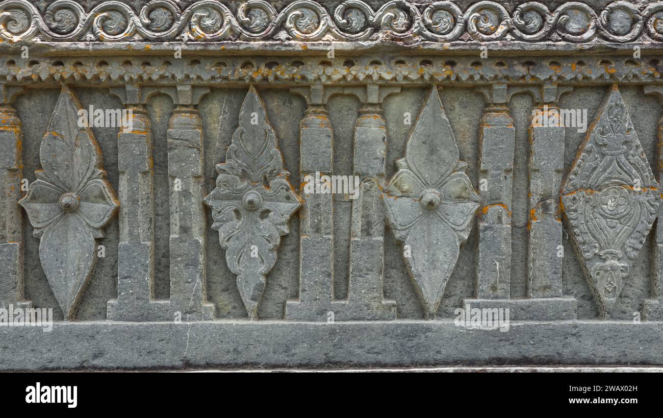 Carvings of Lotus and Mythological Creatures on Ancient Aghoreshwara ...