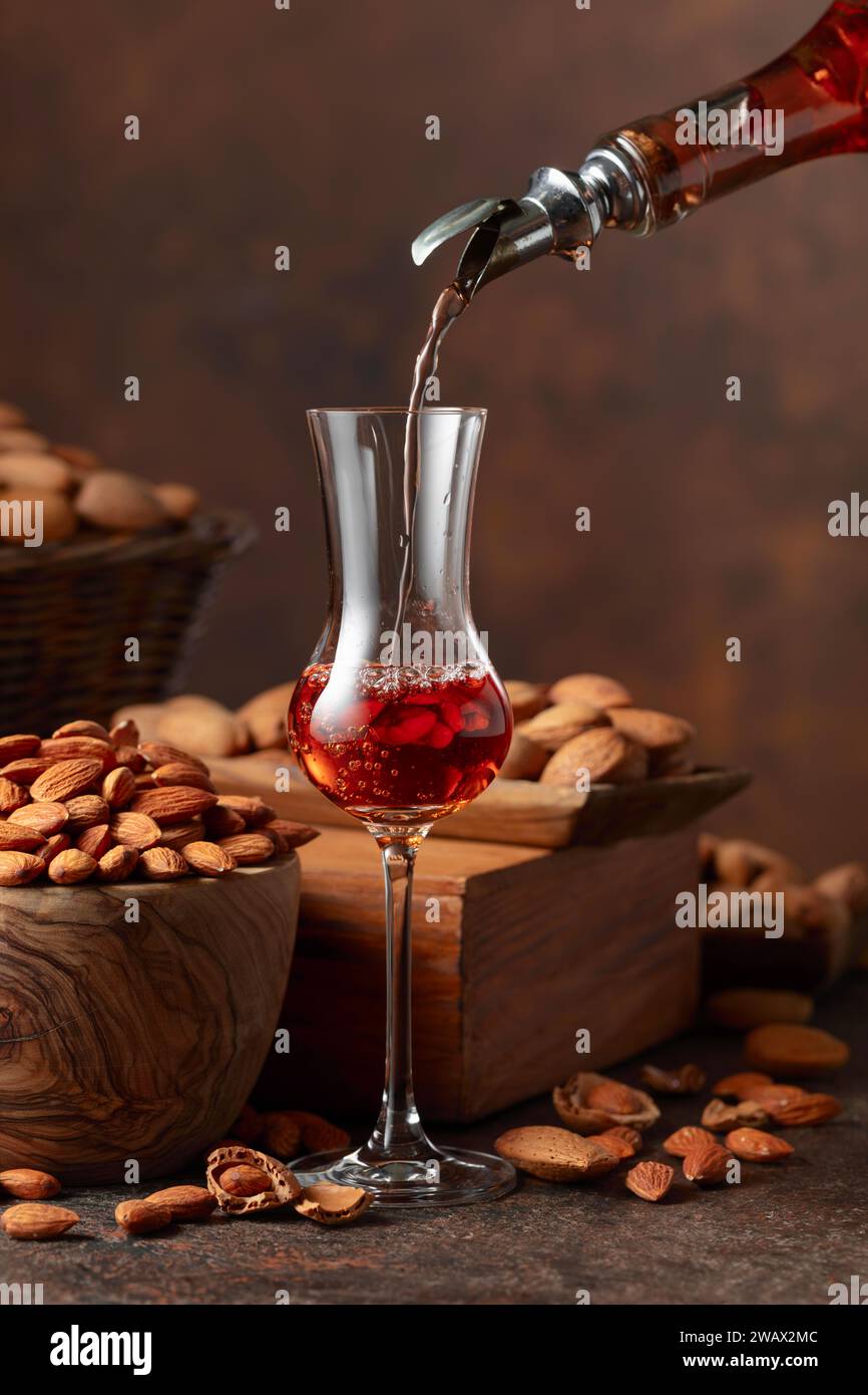 Amaretto glass bottle hi-res stock photography and images - Alamy