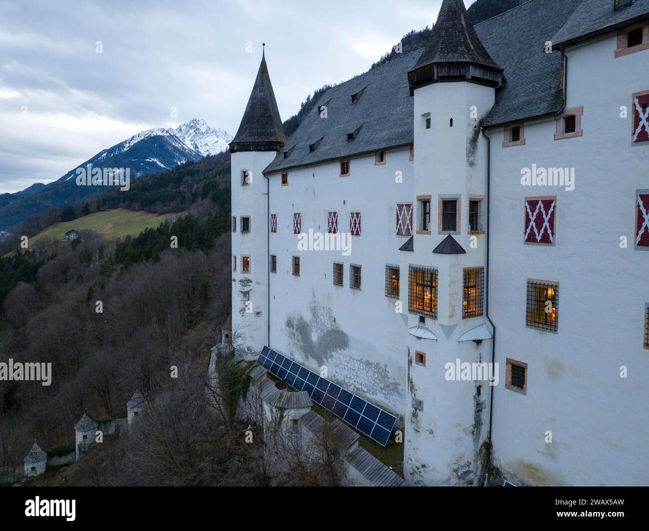Schloss tratzberg hi-res stock photography and images - Alamy