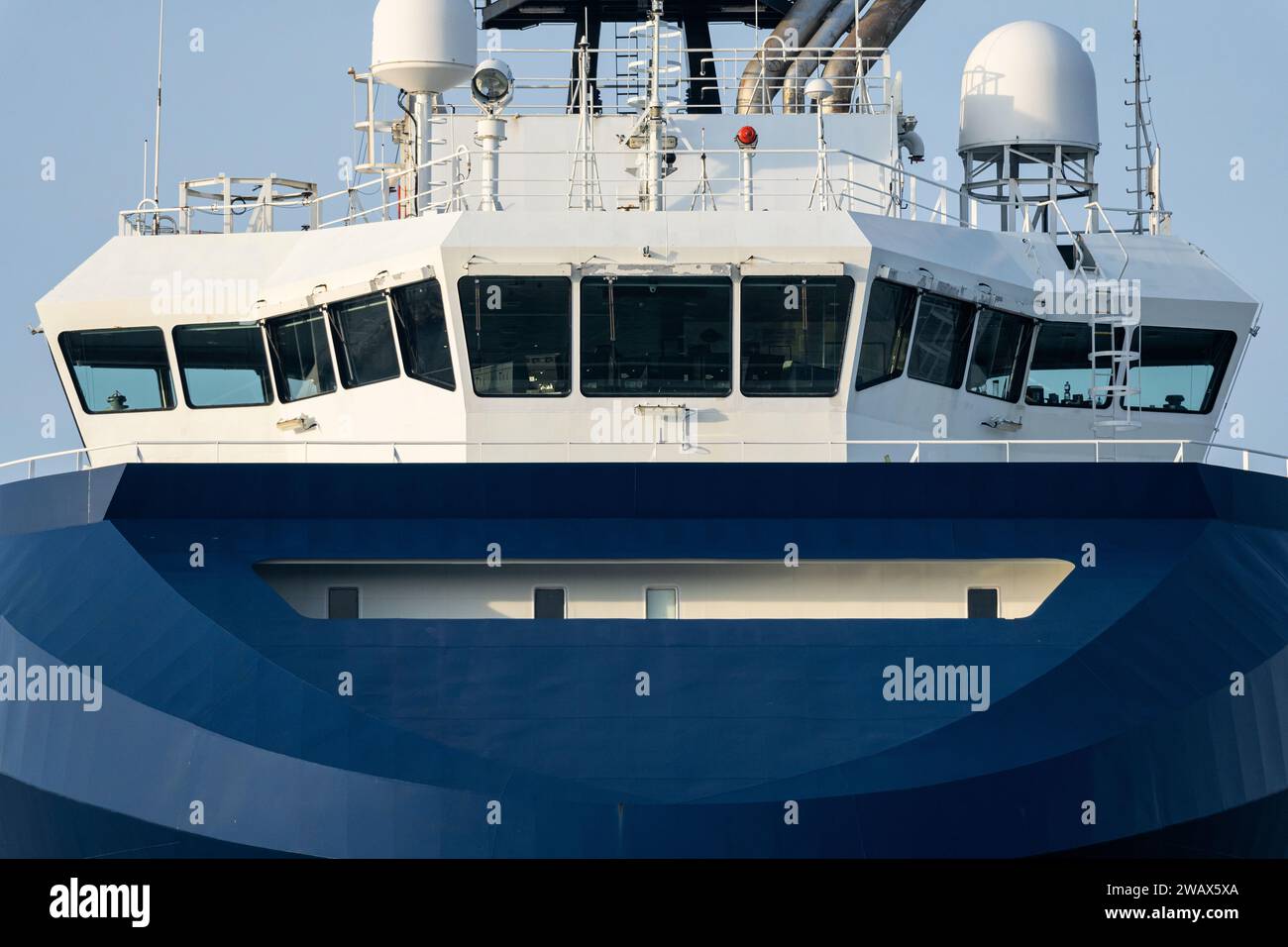 bridge of a modern platform supply vessel Stock Photo - Alamy