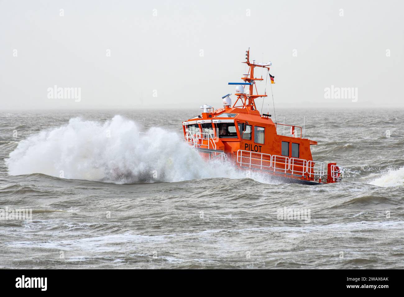 Rough seas boat hi-res stock photography and images - Alamy