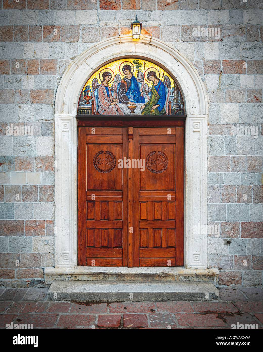 Ancient wooden door holy trinity hi-res stock photography and images ...