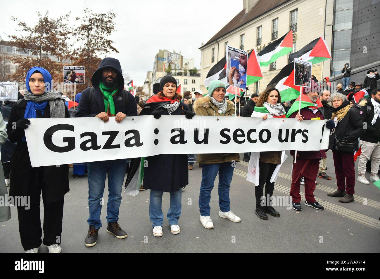 Paris, France. 07th Jan, 2024. Demonstration for ceasefire in Gaza and ...