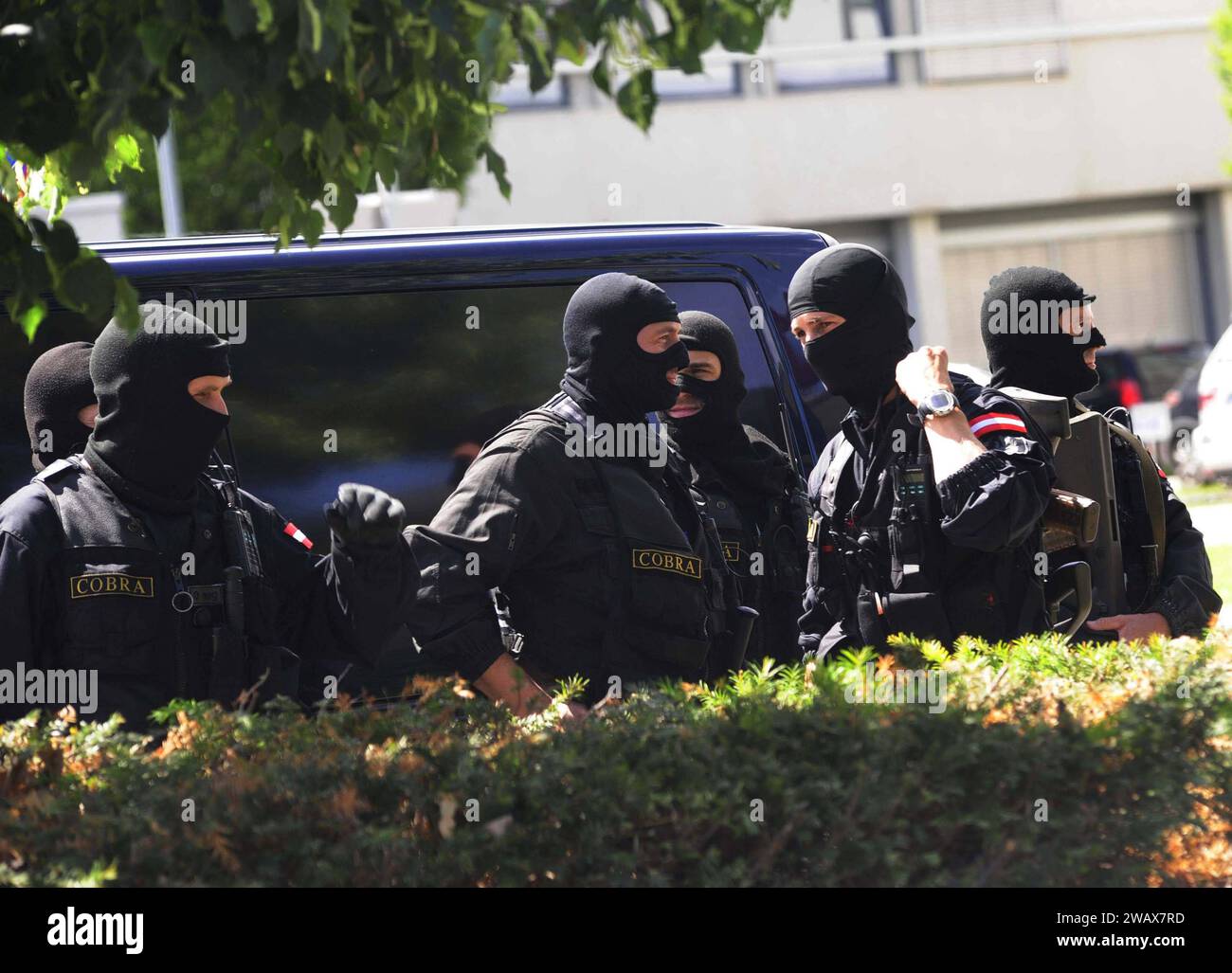 austrian police force is as any other police symbols and signs of the ...
