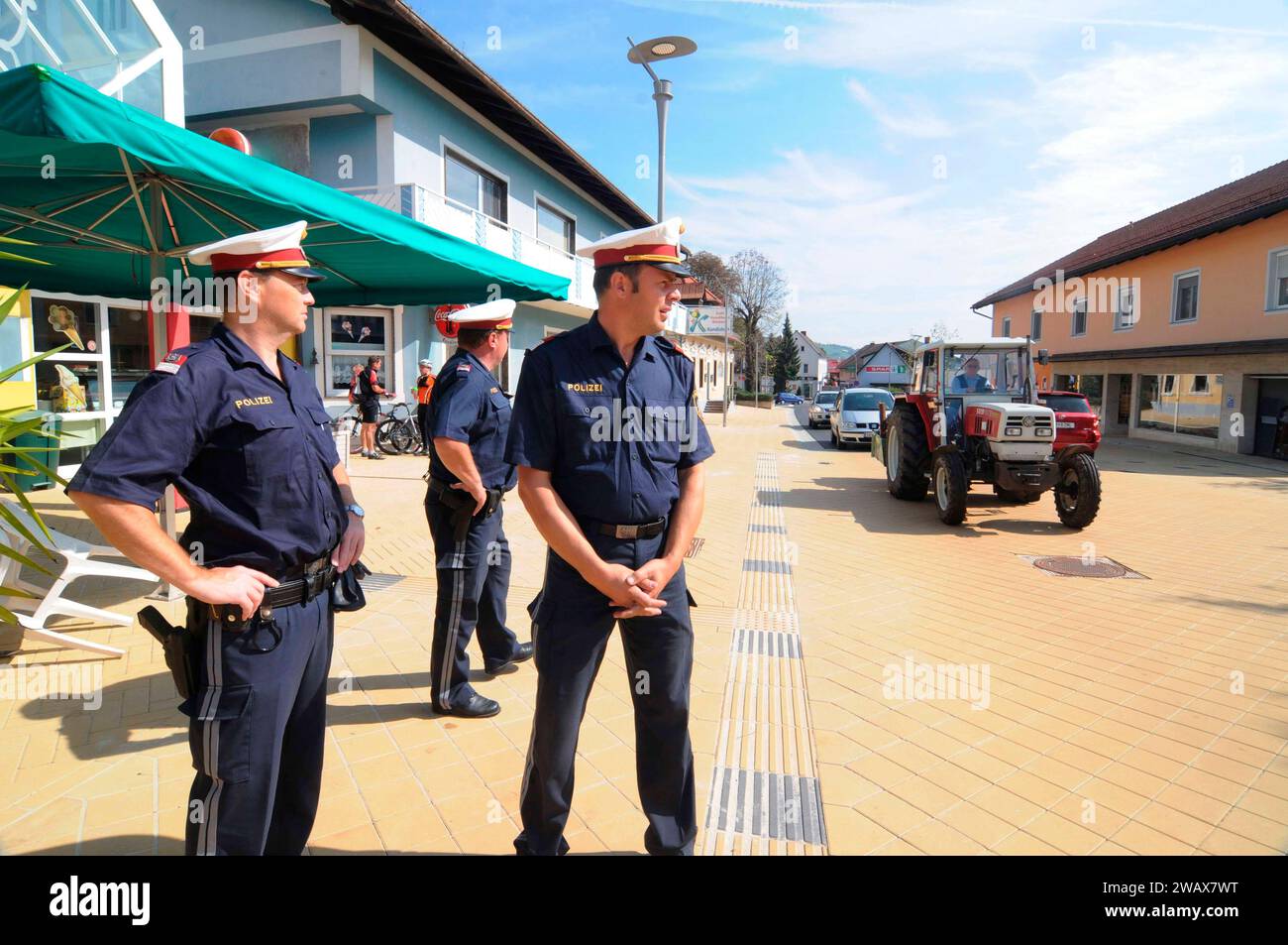 austrian police force is as any other police symbols and signs of the ...