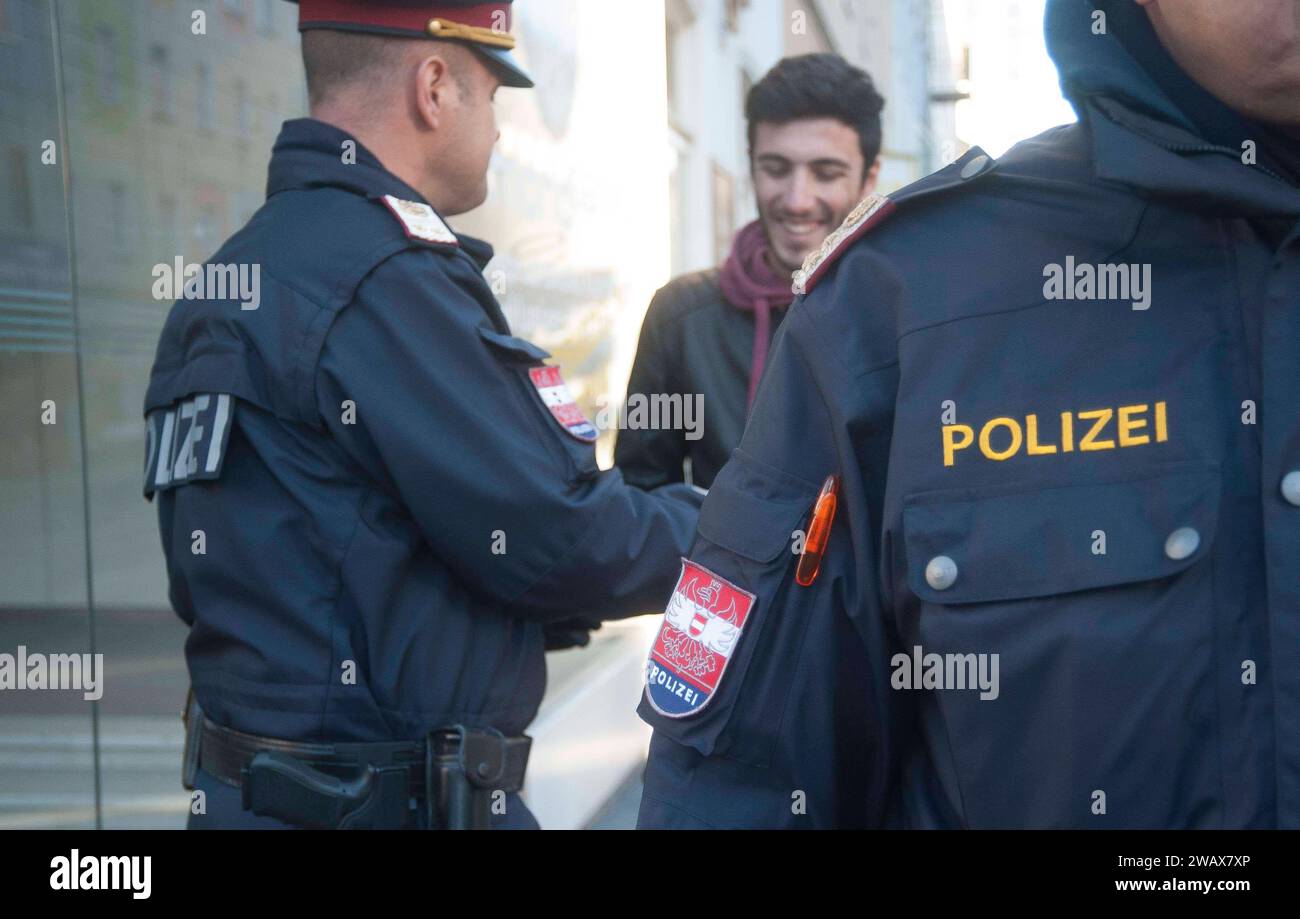 austrian police force is as any other police symbols and signs of the ...