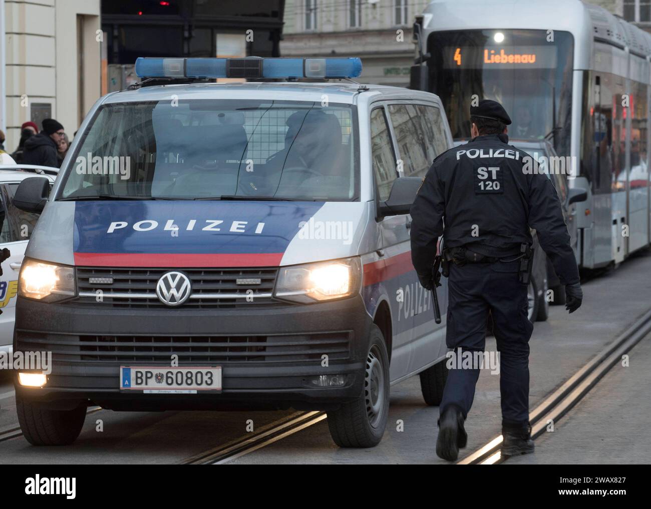 austrian police force is as any other police symbols and signs of the ...