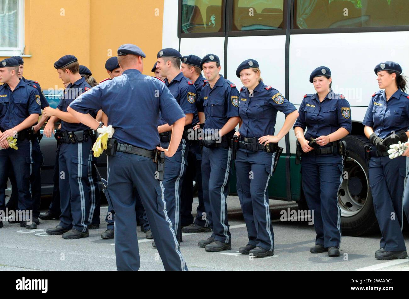 austrian police force is as any other police symbols and signs of the ...