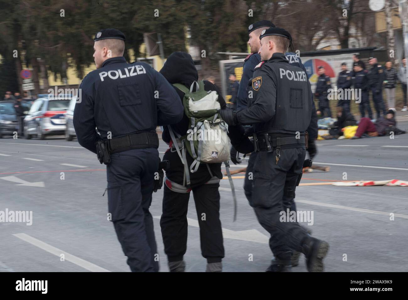 austrian police force is as any other police symbols and signs of the ...