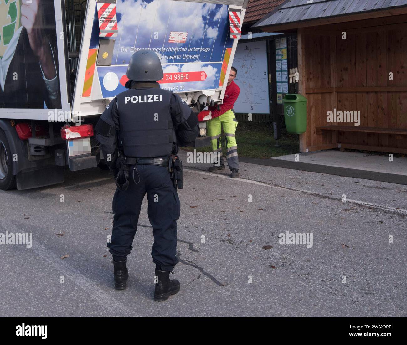 austrian police force is as any other police symbols and signs of the ...