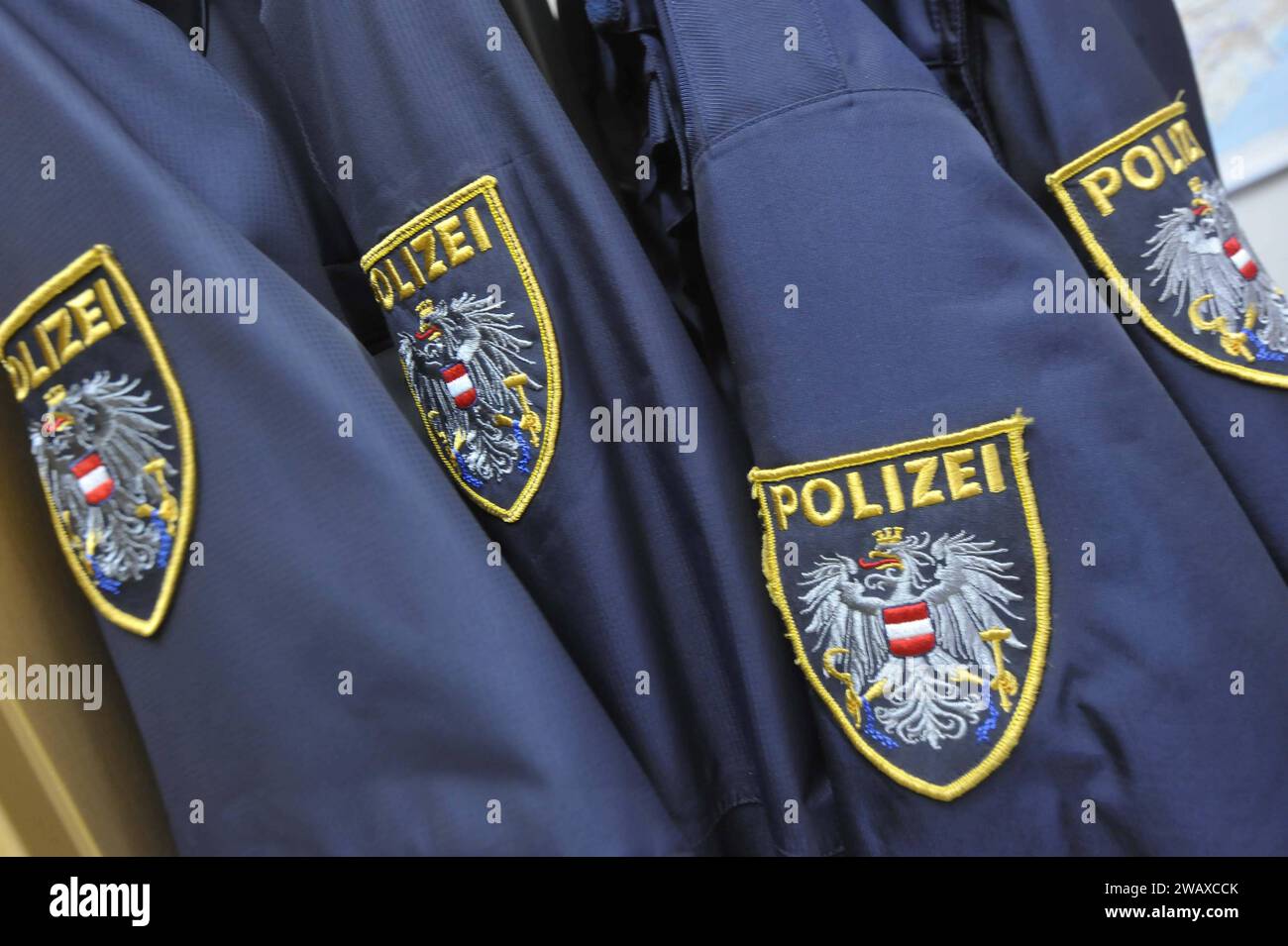 austrian police force is as any other police symbols and signs of the ...