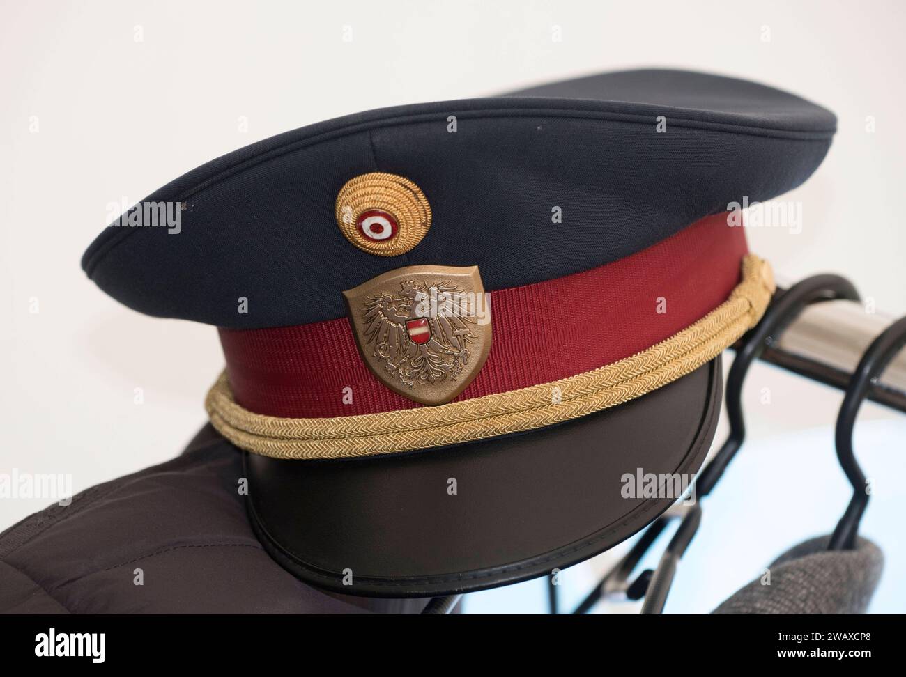 austrian police force is as any other police symbols and signs of the ...