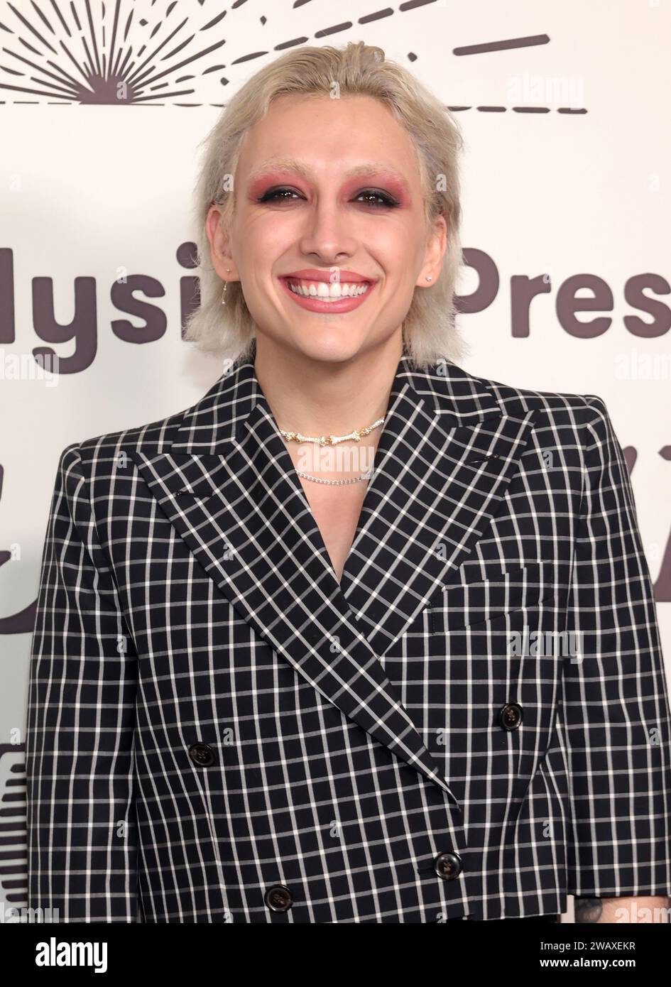 Los Angeles, Ca. 6th Jan, 2024. Mason Alexander Park at The Art of ...