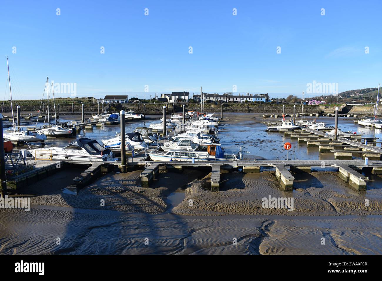 Burry Port Harbour, Burry Port, Carmarthenshire, Wales Stock Photo - Alamy