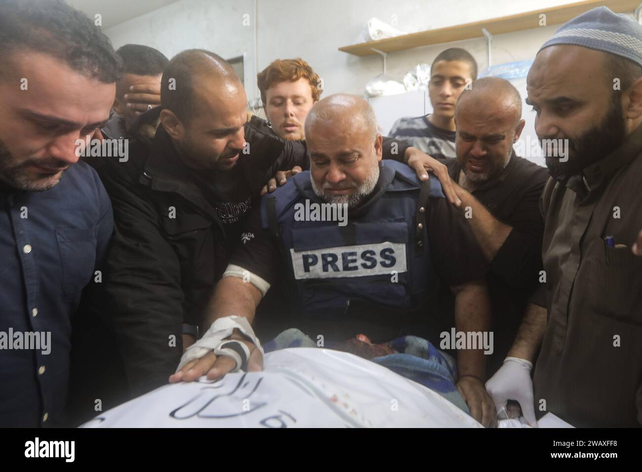 Rafah, Palestinian Territories. 07th Jan, 2024. Wael Dahdouh, Al ...