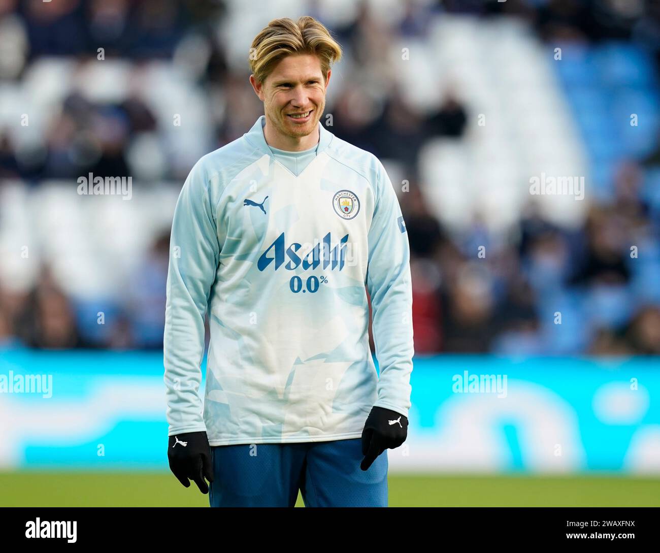 MANCHESTER, UK. 7th Jan, 2024. Kevin De Bruyne of Manchester City takes ...