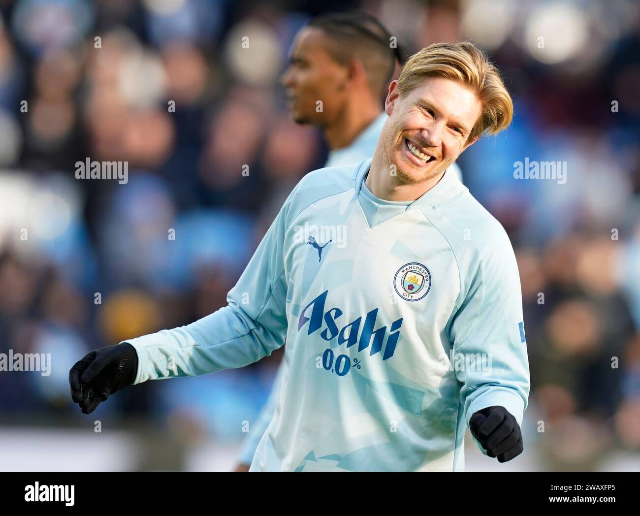 MANCHESTER, UK. 7th Jan, 2024. Kevin De Bruyne of Manchester City takes ...
