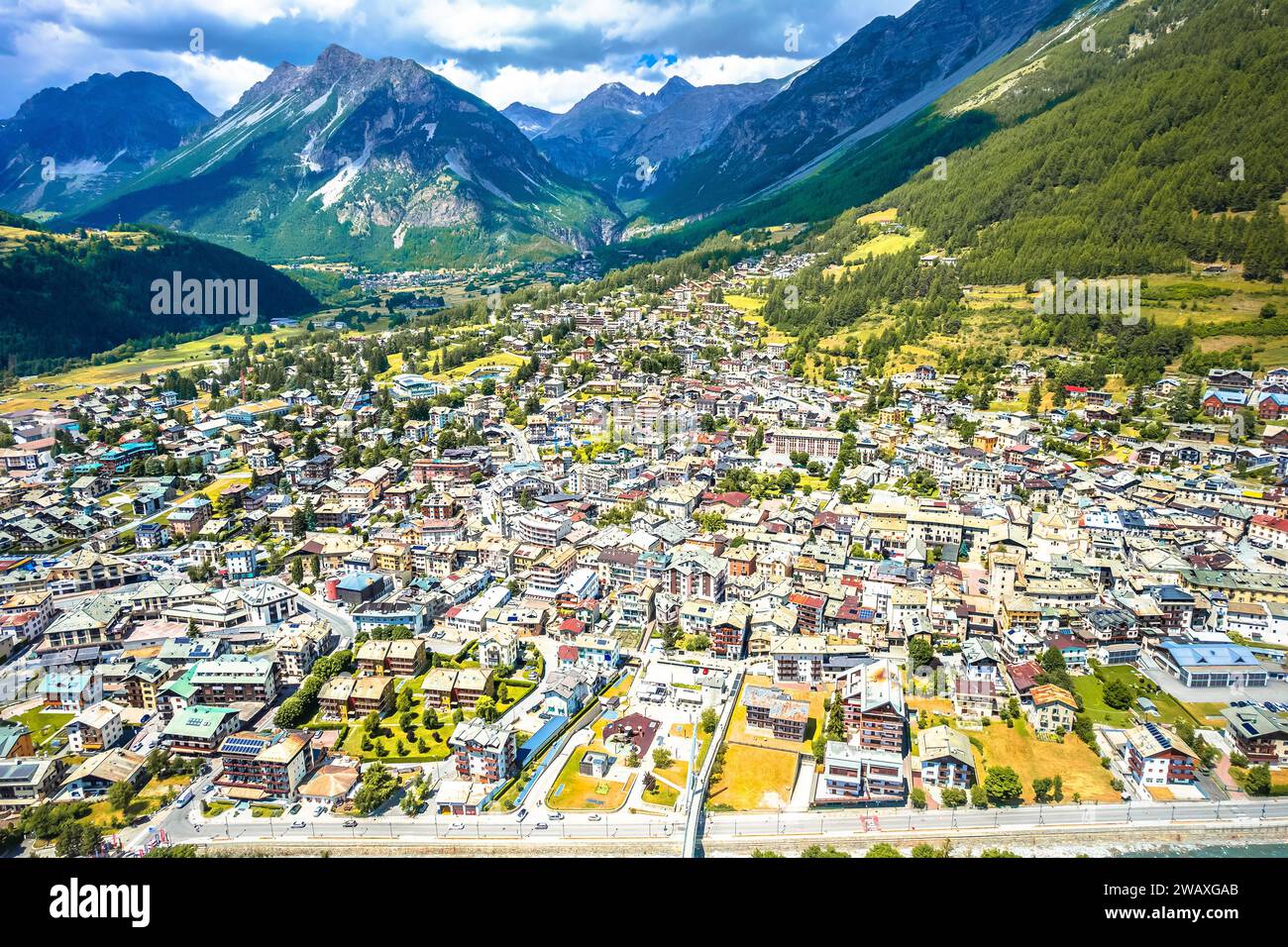 Aerial bormio hi-res stock photography and images - Alamy
