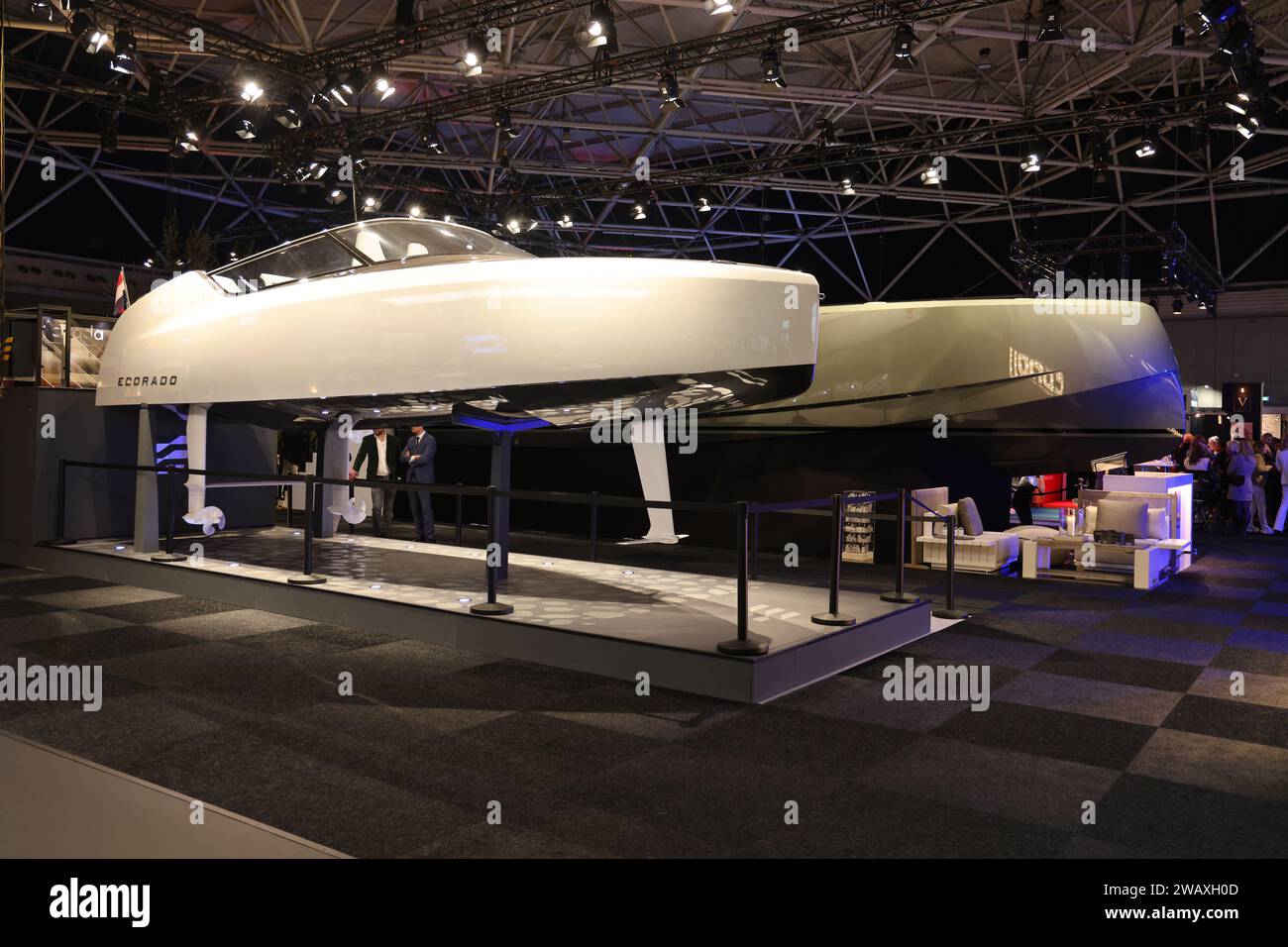 Electric hydrofoil technology hi-res stock photography and images - Alamy