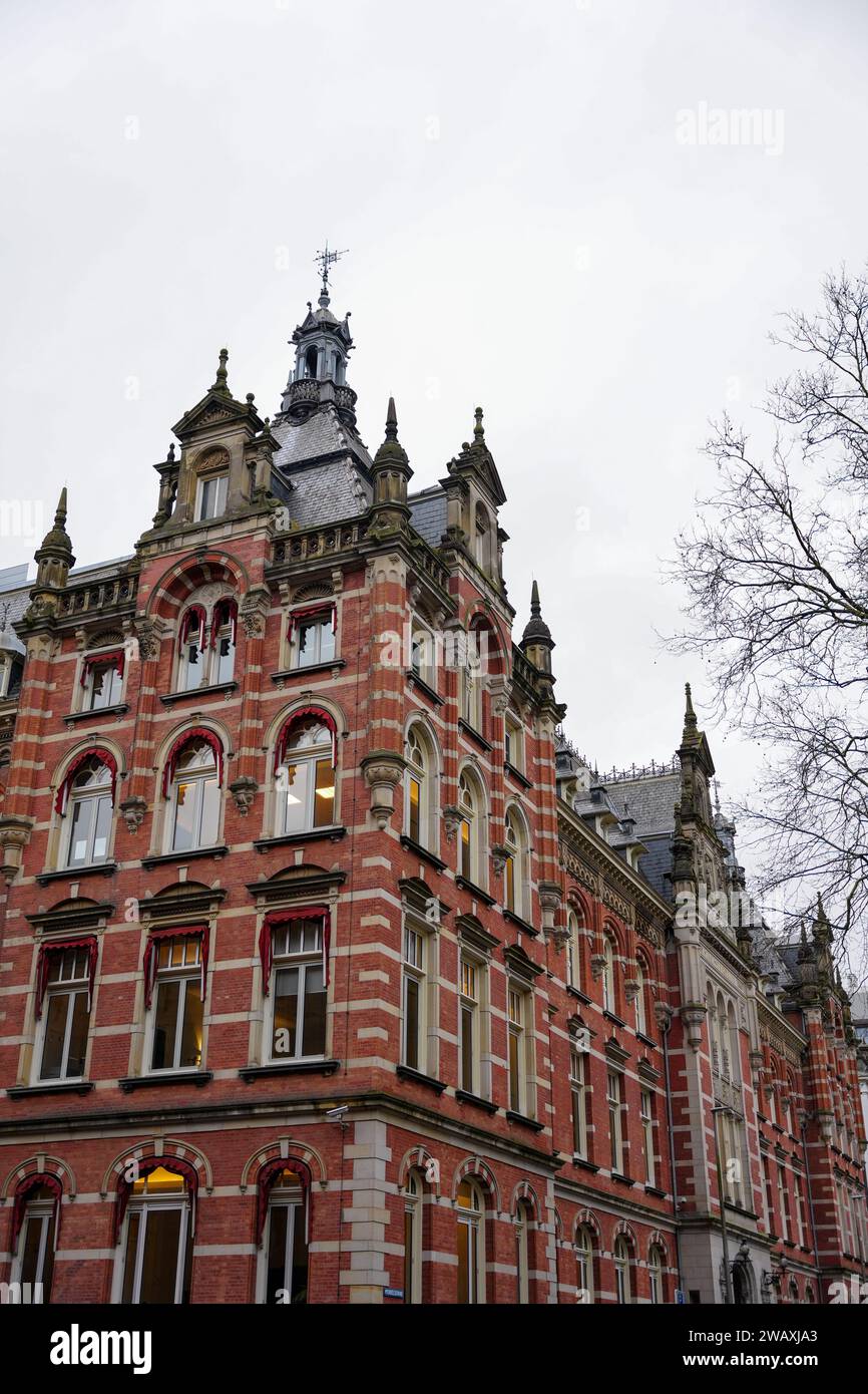 Utrechtdowntown hi-res stock photography and images - Alamy