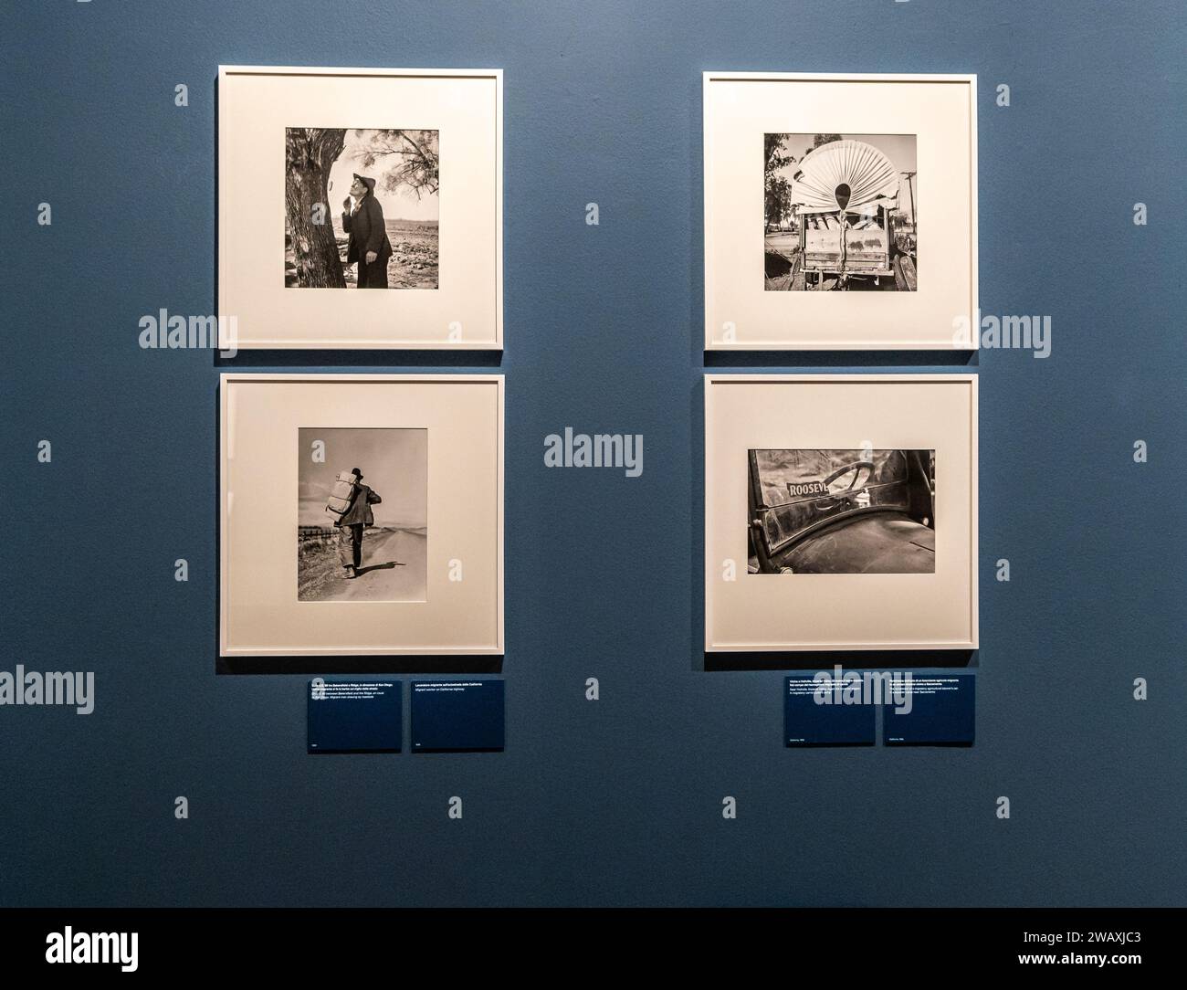 another America (30s and 40s). Photo exhibition of American ...